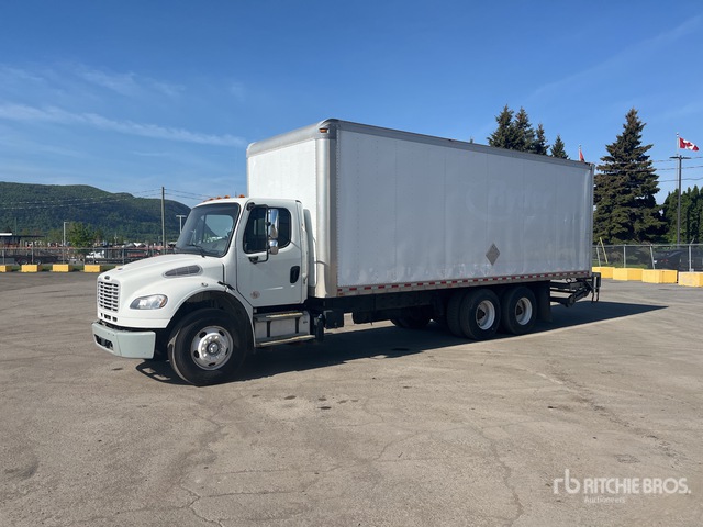 2018 Freightliner M2 106 6x4 Camion fourgon | Ritchie Bros. Auctioneers