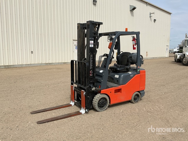 Toyota 3150 lb Pneumatic Tire Chariot Élévateur | Ritchie Bros. Auctioneers