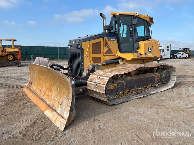 2018 John Deere 850K LGP Crawler Dozer | Ritchie Bros. Auctioneers