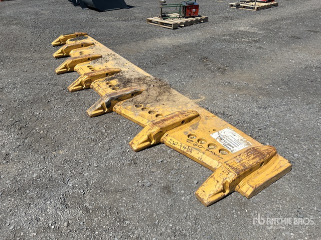 Cat 15 ft Spade Nose Cutting Edge | Ritchie Bros. Auctioneers