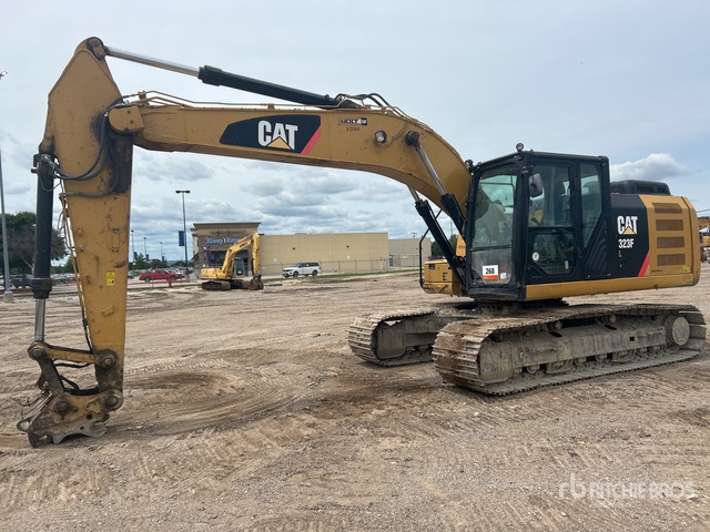 2015 Cat 323F L Tracked Excavator | Ritchie Bros. Auctioneers