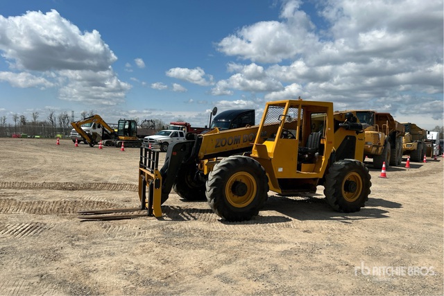 1997 Carelift ZB8040-44 Telehandler | Ritchie Bros. Auctioneers