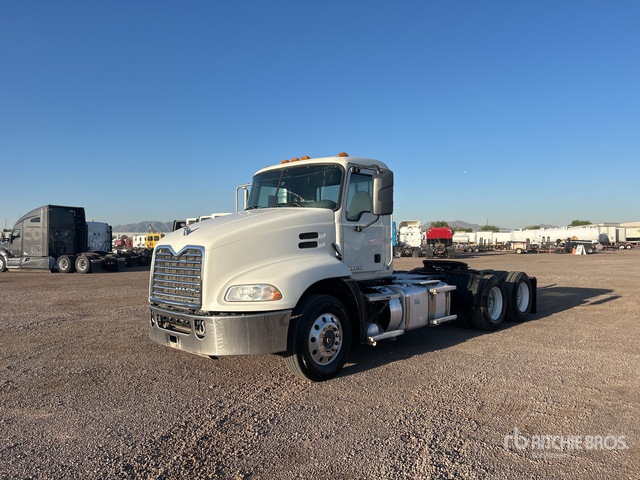 2016 Mack CXU613 6x4 Day Cab Prime Mover | Ritchie Bros. Auctioneers