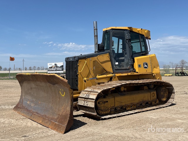 2010 John Deere 750J Crawler Dozer | Ritchie Bros. Auctioneers