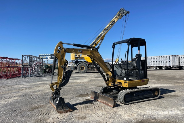 2019 Cat 302.7D Mini Excavator | Ritchie Bros. Auctioneers