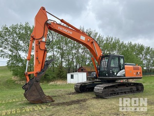2011 Hitachi ZX250LC-5N Tracked Excavator in Fenn, Alberta, Canada ...