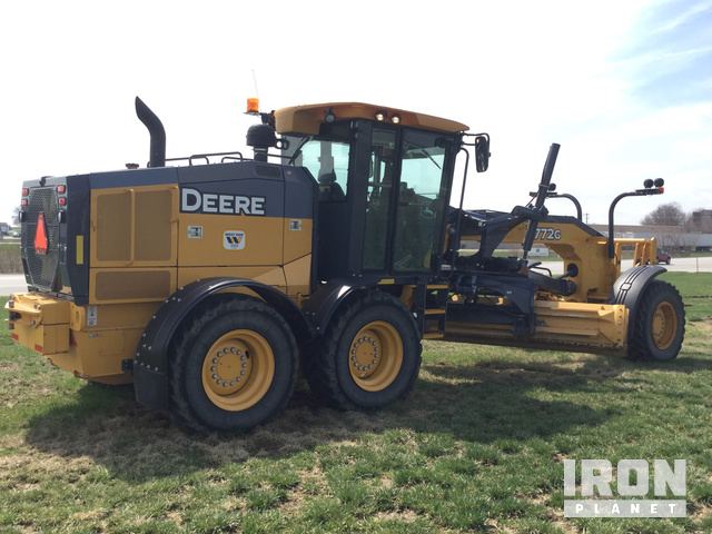2015 John Deere 772G Motor Grader in Lafayette, Indiana, United States ...