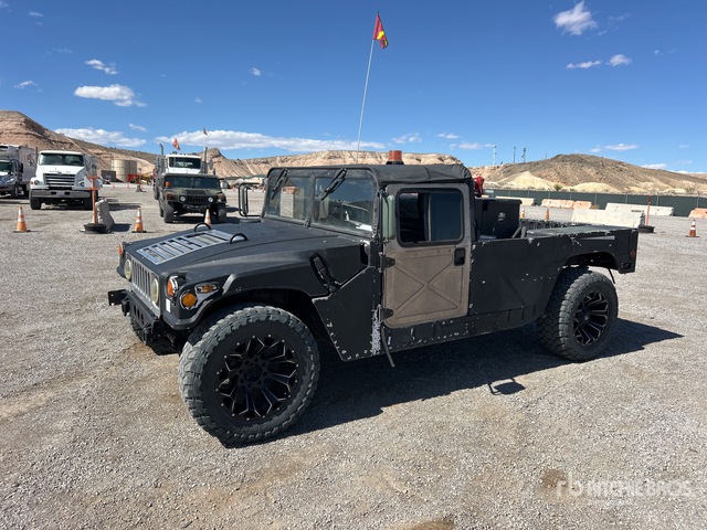 2007 AM General HMMWV 2 Door Soft Top w/Truck Body | Ritchie Bros ...