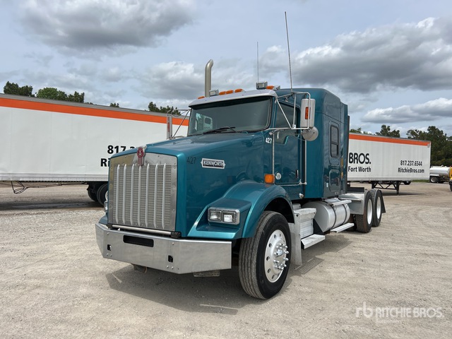 2012 Kenworth T800 6x4 T/A Sleeper Truck Tractor | Ritchie Bros ...