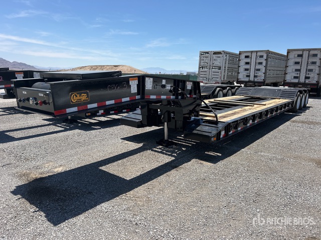 2025 Witzco RG-52 Tri/A Removable Gooseneck Lowboy Trailer | Ritchie Bros. Auctioneers