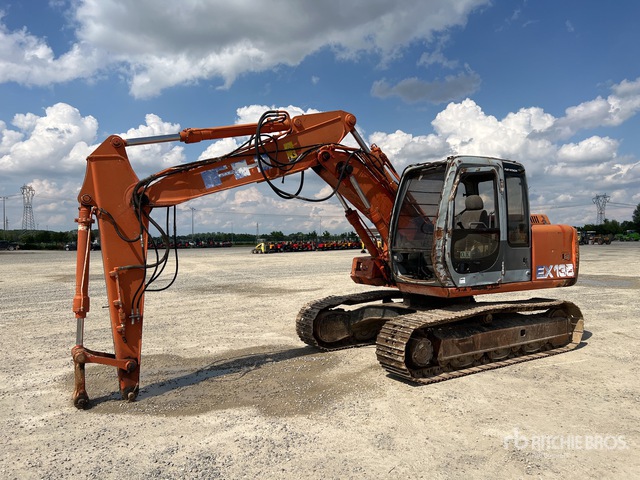 2002 Hitachi EX135 Tracked Excavator | Ritchie Bros. Auctioneers