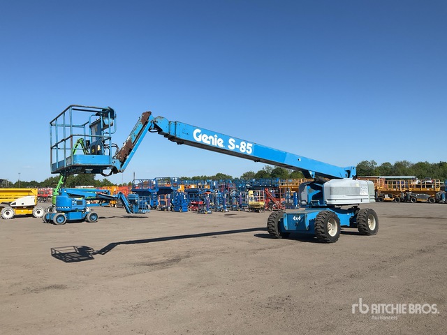 2006 Genie S85 4WD Diesel Telescopic Boom Lift | Ritchie Bros. Auctioneers