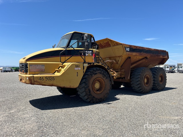 2004 Cat 740 Articulated Dump Truck | Ritchie Bros. Auctioneers