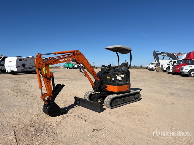 2005 Hitachi ZX30U-2 Mini Excavator | Ritchie Bros. Auctioneers