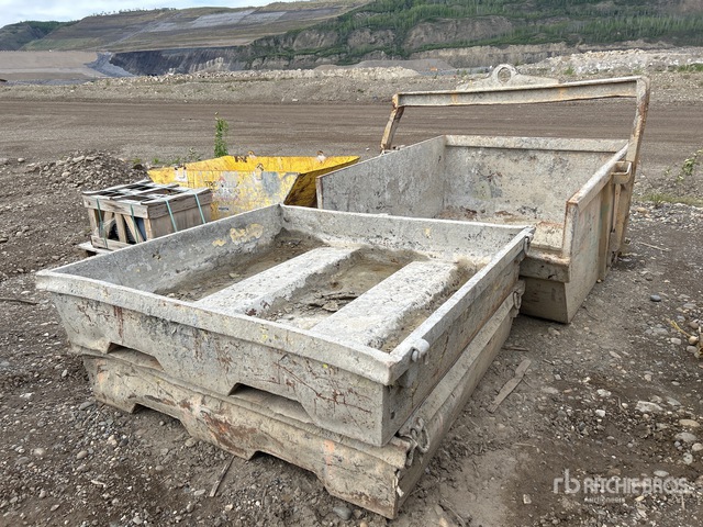 Boscaro A-300D 3000 Litre Crane Self Dumping Bin | Ritchie Bros ...