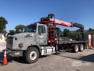 Fassi F330SE.24 Knuckle Boom on 2014 Western Star 4700 6x4 Boom Truck ...