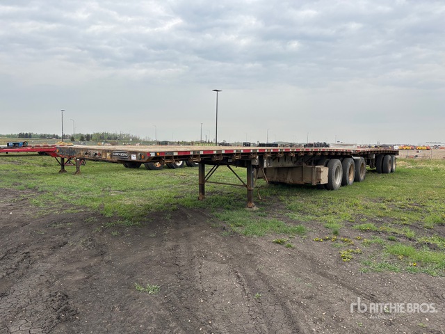 2015 Lode King 32 ft Super B-Train Lead Flatbed Trailer | Ritchie Bros ...