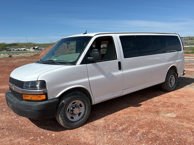 Government Vans: Passenger, Step Vans & Cargo | GovPlanet