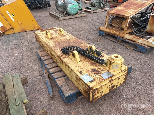 Walker Scrap Magnet | Ritchie Bros. Auctioneers