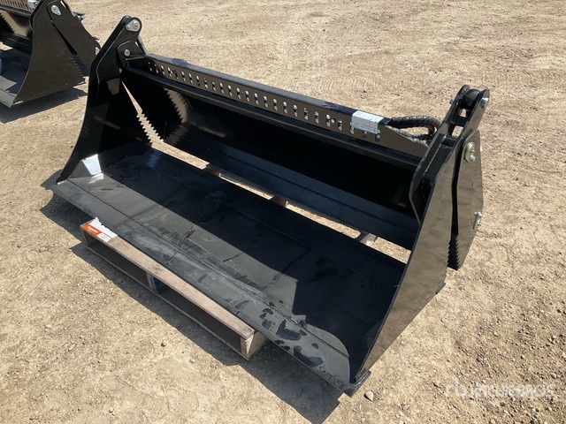GIYI GY-KH72F 72 in 660 lb 4 In 1 Skid Steer Bucket (Unused) | Ritchie ...
