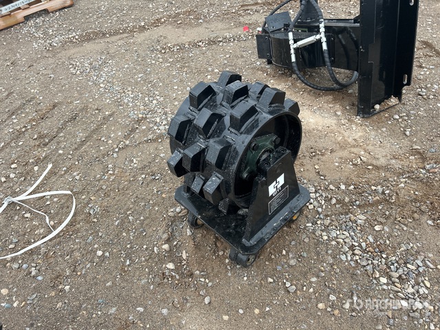 2025 GIYI GY-W305 11 in Excavator Compaction Wheel - Fits CAT 305 ...