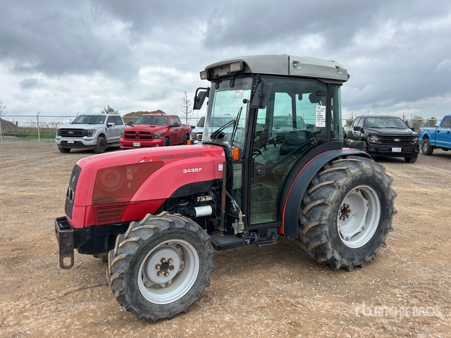 Massey Ferguson 3435F 4WD Tractor | Ritchie Bros. Auctioneers