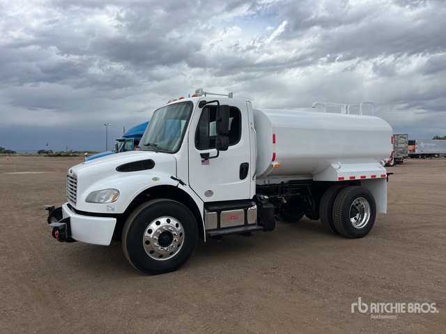 2016 Freightliner M2 106 2000 gal 4x2 Water Truck | Ritchie Bros ...