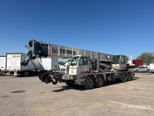 2006 Terex T775 75 ton 8x4x4 Camión grúa hidráulico | Ritchie Bros ...