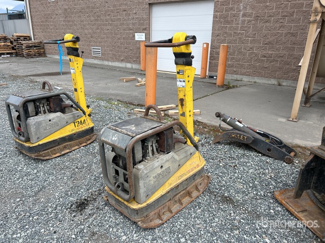 2017 Wacker Neuson DPU5545HE Reversible Vibratory Plate Compactor ...