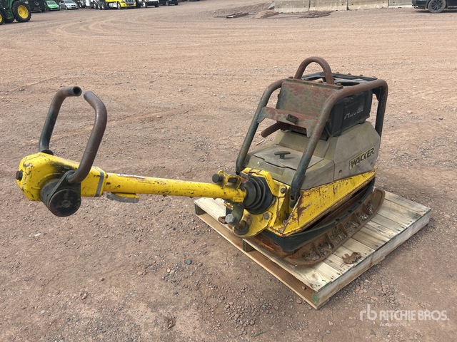 Wacker Reversible Vibratory Plate Compactor | Ritchie Bros. Auctioneers