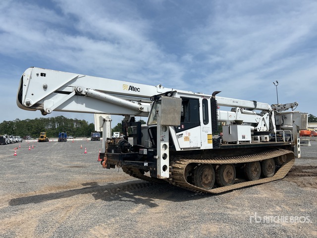 2014 Prinoth GT 3000 Crawler Carrier Aerial Lift w/ Altec AH100 ...