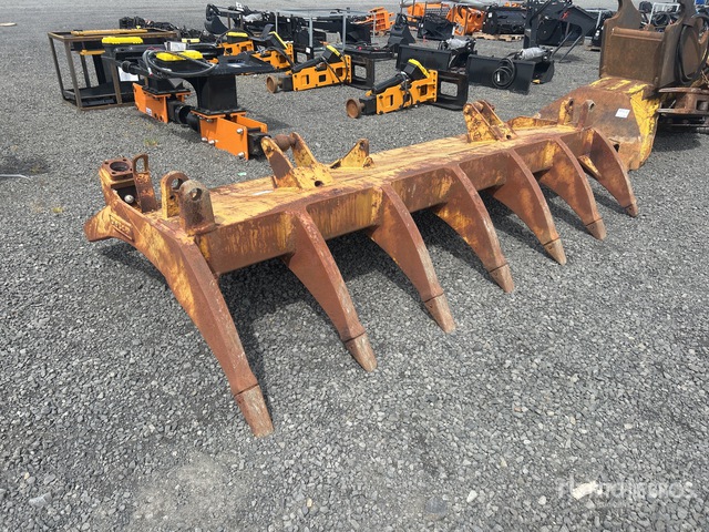 128 in Dozer Rake - Fits Cat D7 | Ritchie Bros. Auctioneers