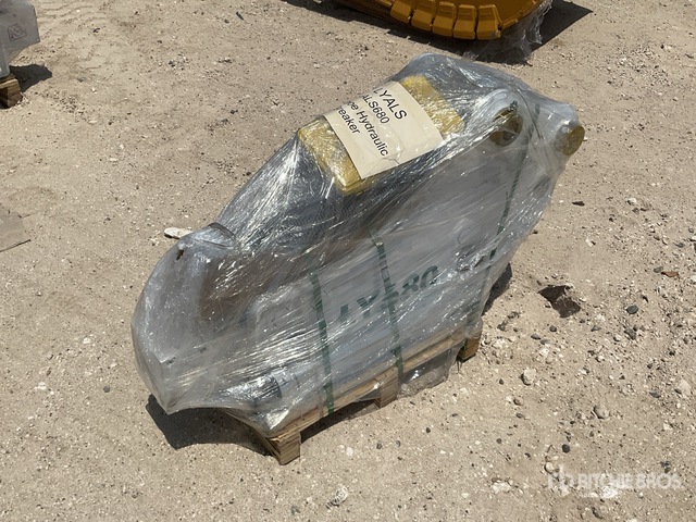2025 LYALS LY680 Backhoe Hydraulic Breaker - Fits JCB 3DX, 3CX & Case ...