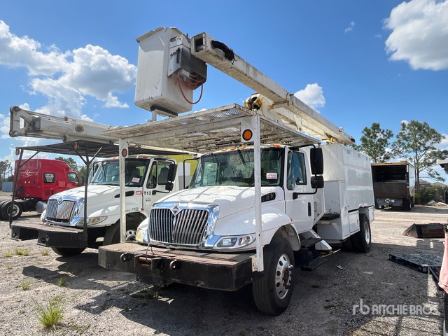 Terex HI-Ranger XT60 60 ft on 2005 International 4300SBA 4x2 Forestry Bucket Truck (Inoperable ...