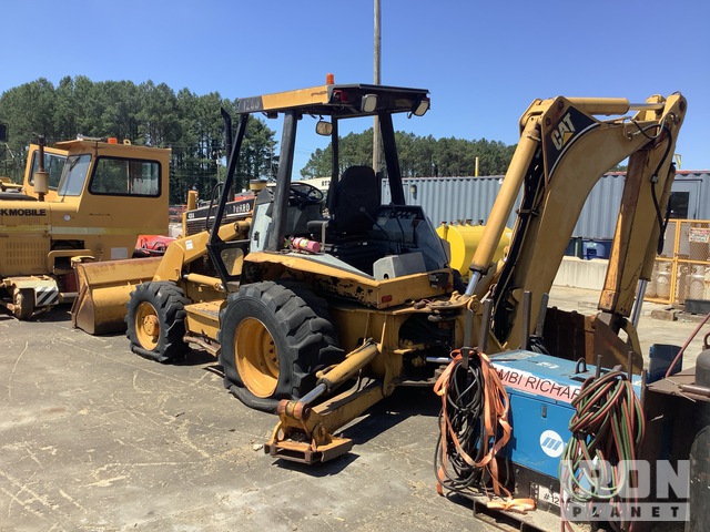 Cat 426B 4x4 Backhoe Loader (Inoperable) in Dudley, North Carolina ...