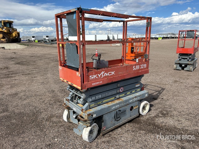 2012 Skyjack SJIII-3219 Electric Scissor Lift | Ritchie Bros. Auctioneers