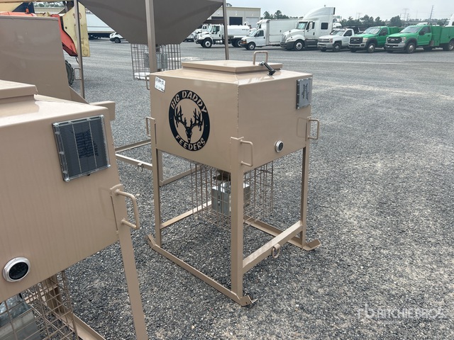 Big Daddy 500 lbElectric Deer Feeder (Unused) | Ritchie Bros. Auctioneers