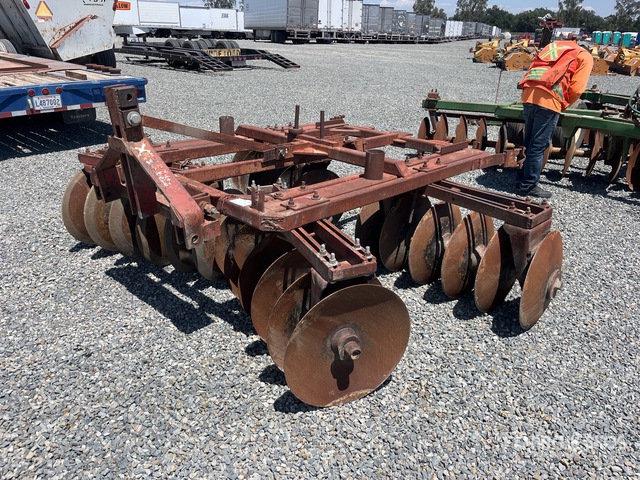 9 ft 6 in 3-Point Offset Disc | Ritchie Bros. Auctioneers