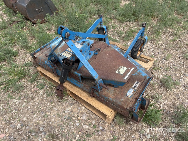 Ford 930 4 ft 3-Point Hitch Finishing Mower | Ritchie Bros. Auctioneers