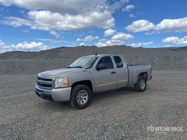 2009 Chevrolet Silverado 1500 4x4 Extended Cab Pickup | Ritchie Bros ...