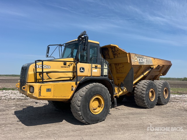 2011 John Deere 400D Articulated Dump Truck | Ritchie Bros. Auctioneers