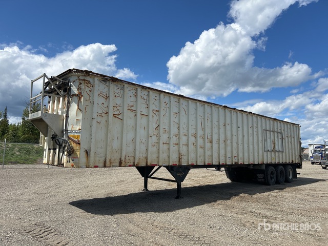 2013 Wilkens 52 ft x 102 in Tri/A Moving Floor Open-Top Chip Trailer ...