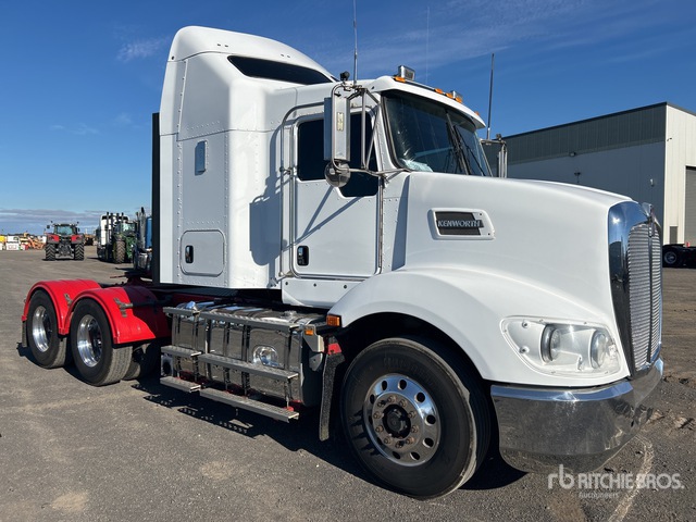 2015 Kenworth T409 6x4 Sleeper Prime Mover | Ritchie Bros. Auctioneers