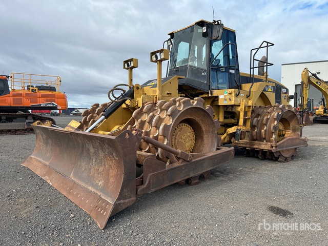 1997 Cat 825G Converted From 826G Soil Compactor | Ritchie Bros ...