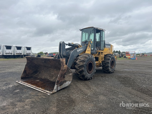 2005 John Deere 644J Wheel Loader | Ritchie Bros. Auctioneers