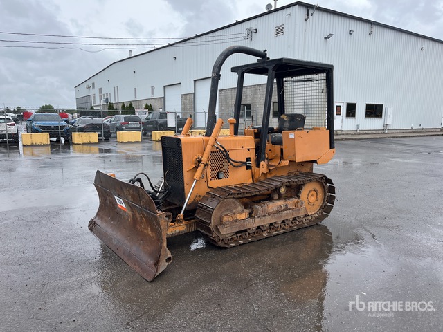 1976 Case 450B Crawler Dozer | Ritchie Bros. Auctioneers