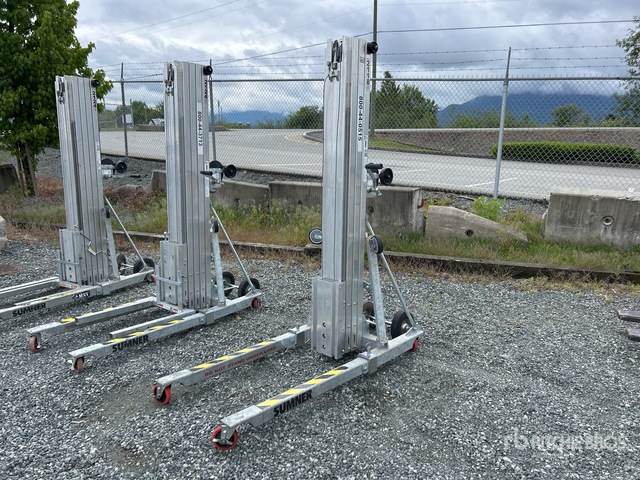 Sumner 2118 Material Hoist | Ritchie Bros. Auctioneers