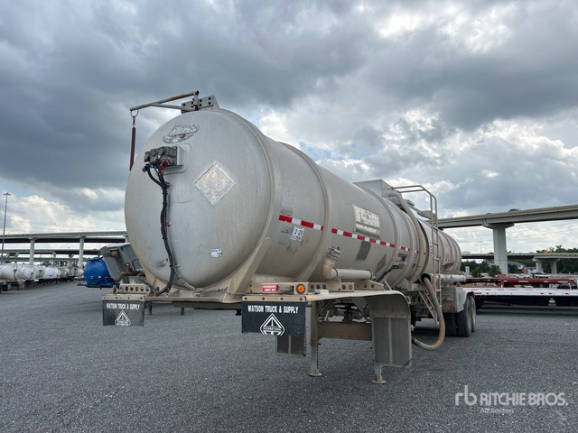 2011 Stephens 8400 gal T/A Tanker Trailer | Ritchie Bros. Auctioneers
