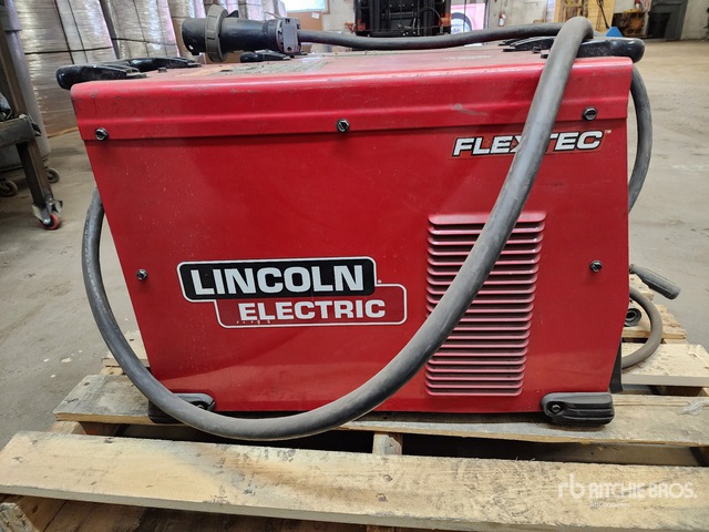 Lincoln Flex Tech 450 450 A Multi-Process Electric Welder | Ritchie ...