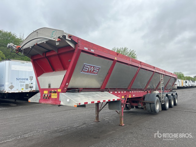 2019 BWS 48ALB 45 ft Quad/A Live Bottom Trailer | Ritchie Bros. Auctioneers